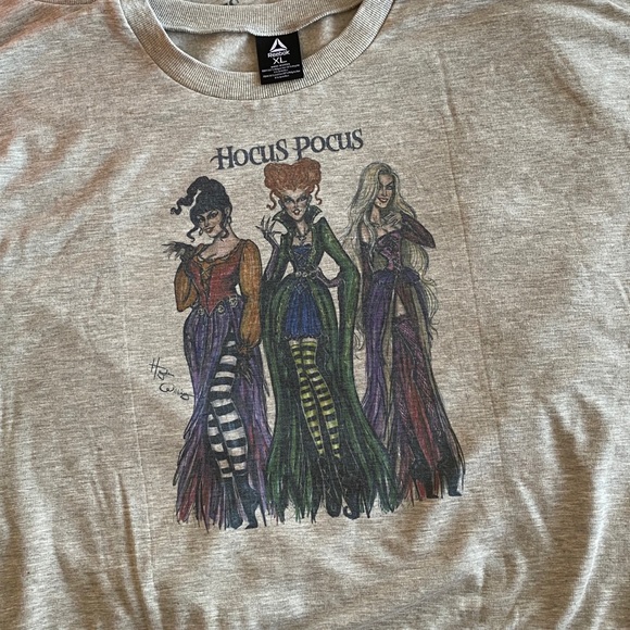 Hocus Pocus | Tops | Newcozy Hocus Pocus Sanderson Sisters Reebok ...